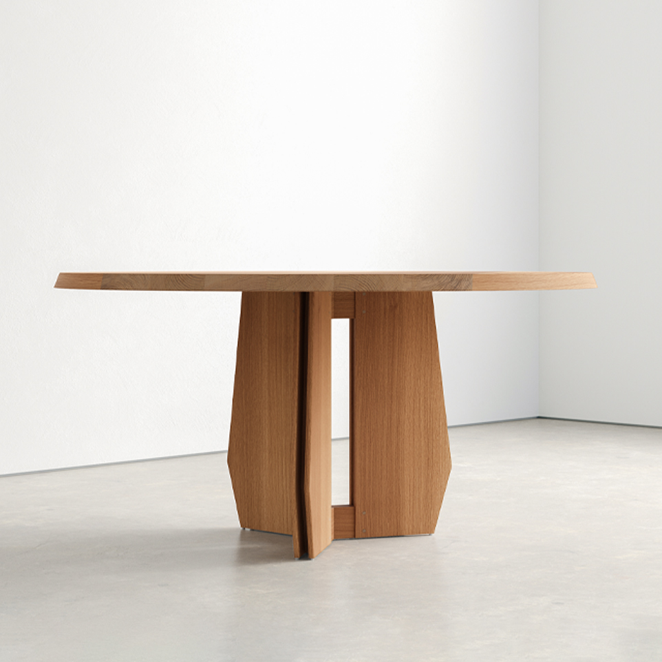 Symmetrical Table - Stillmade
