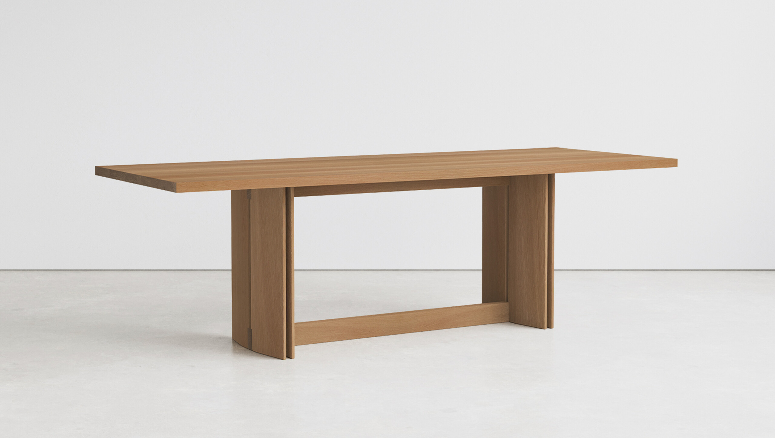 Tapered Dining Table - Stillmade