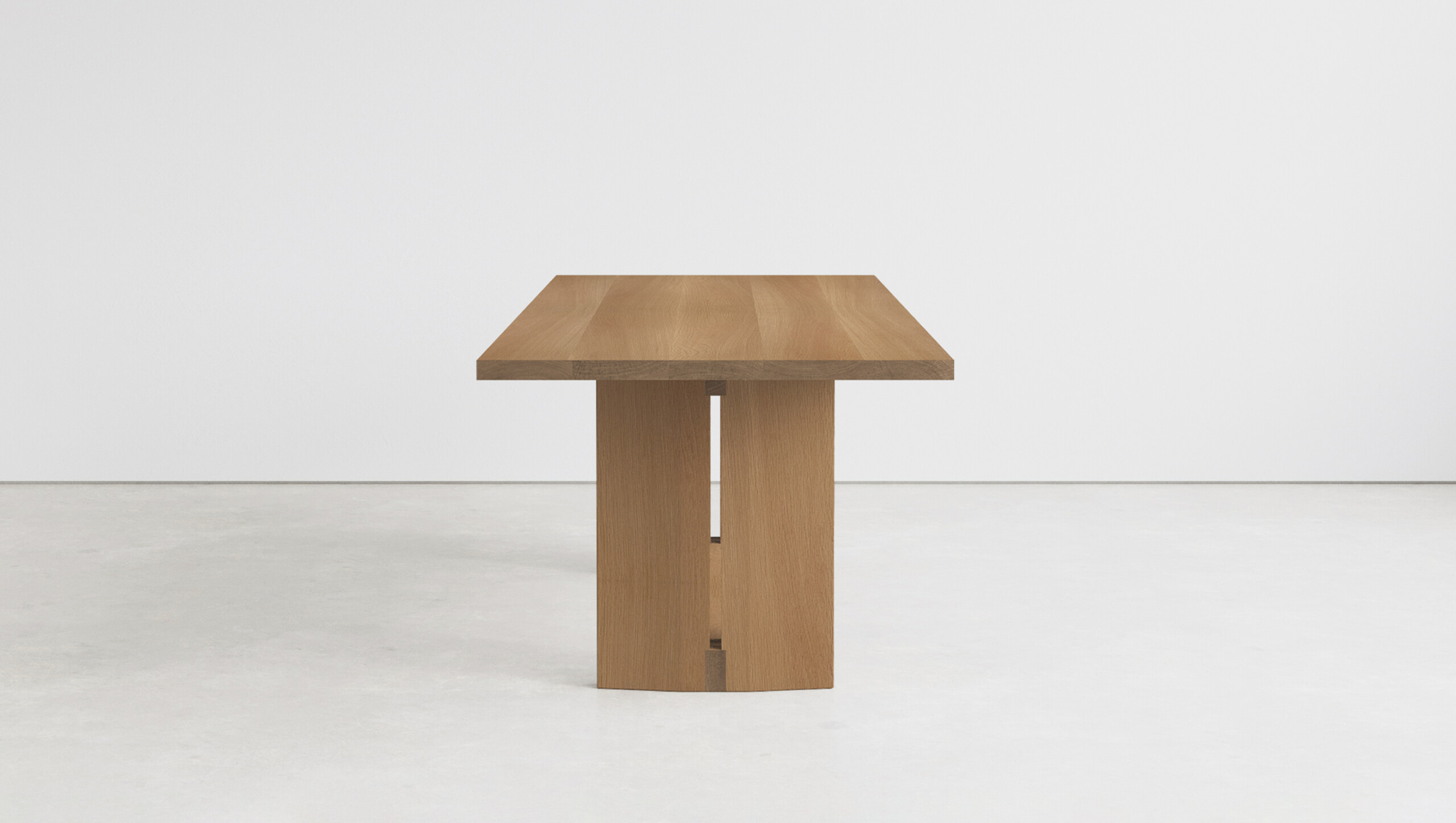Tapered Dining Table - Stillmade
