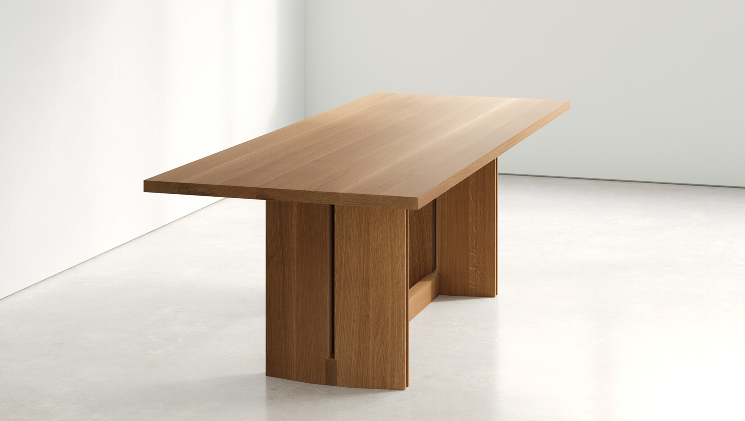 Tapered Dining Table - Stillmade