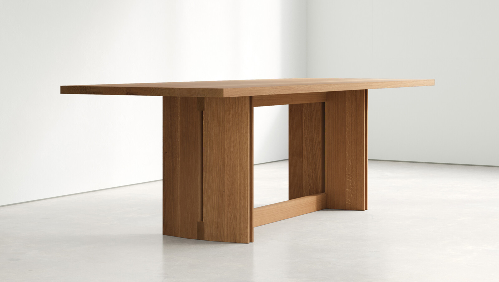Tapered Dining Table - Stillmade