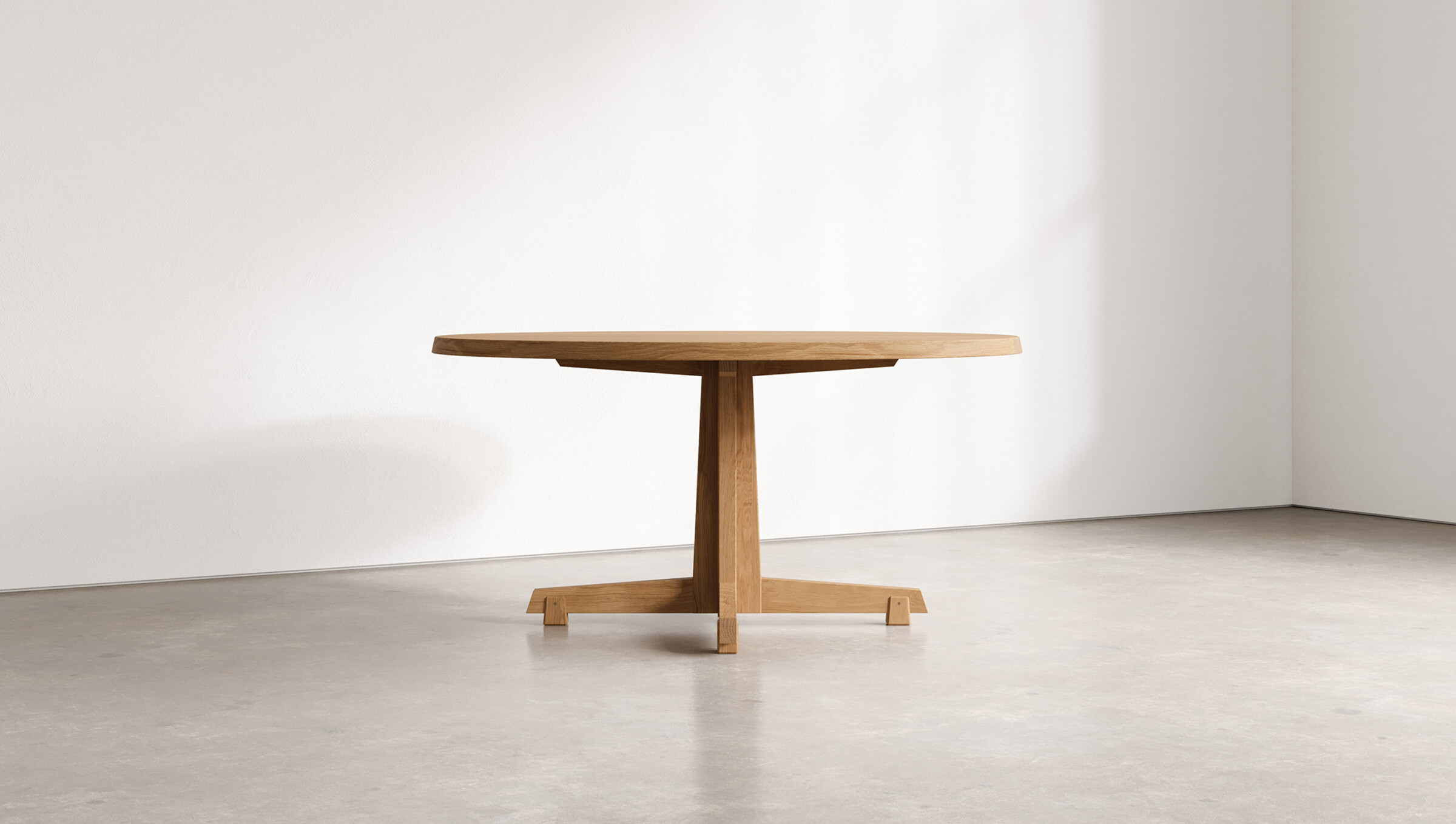Round Trestle Table - Stillmade